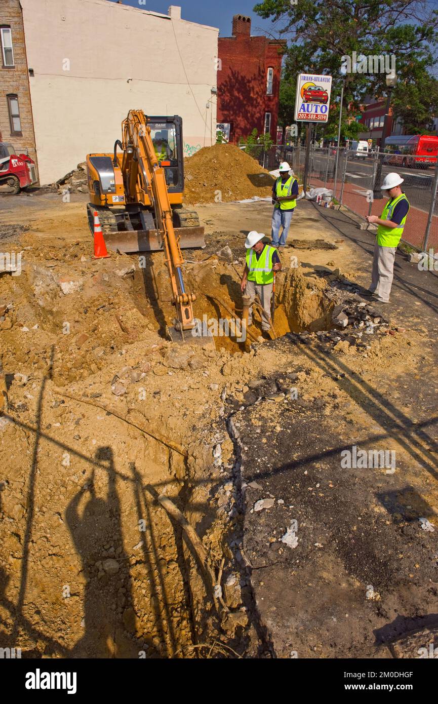 Leaking underground storage tank hi-res stock photography and images ...