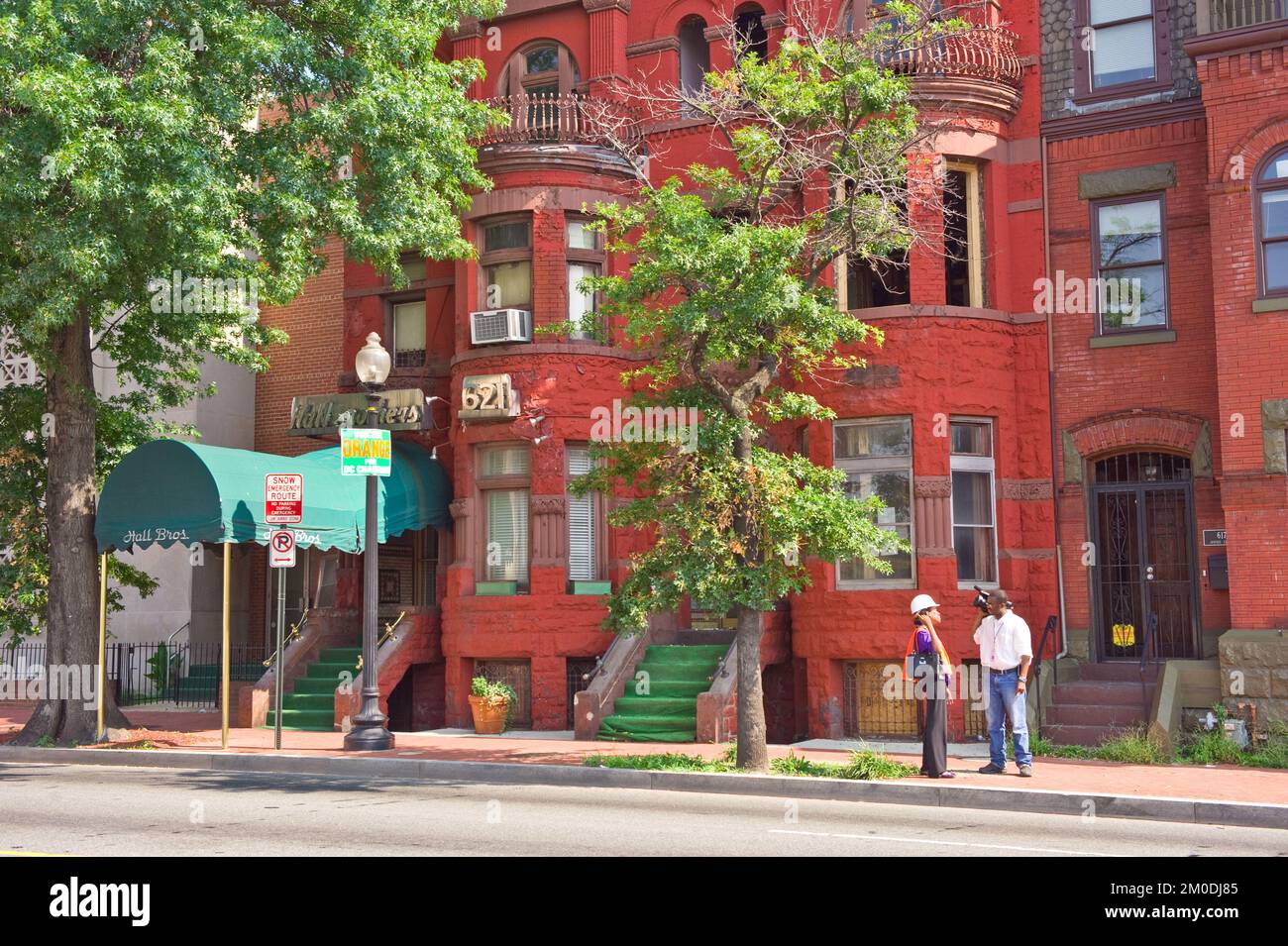 Leaking underground storage tank hi-res stock photography and images ...