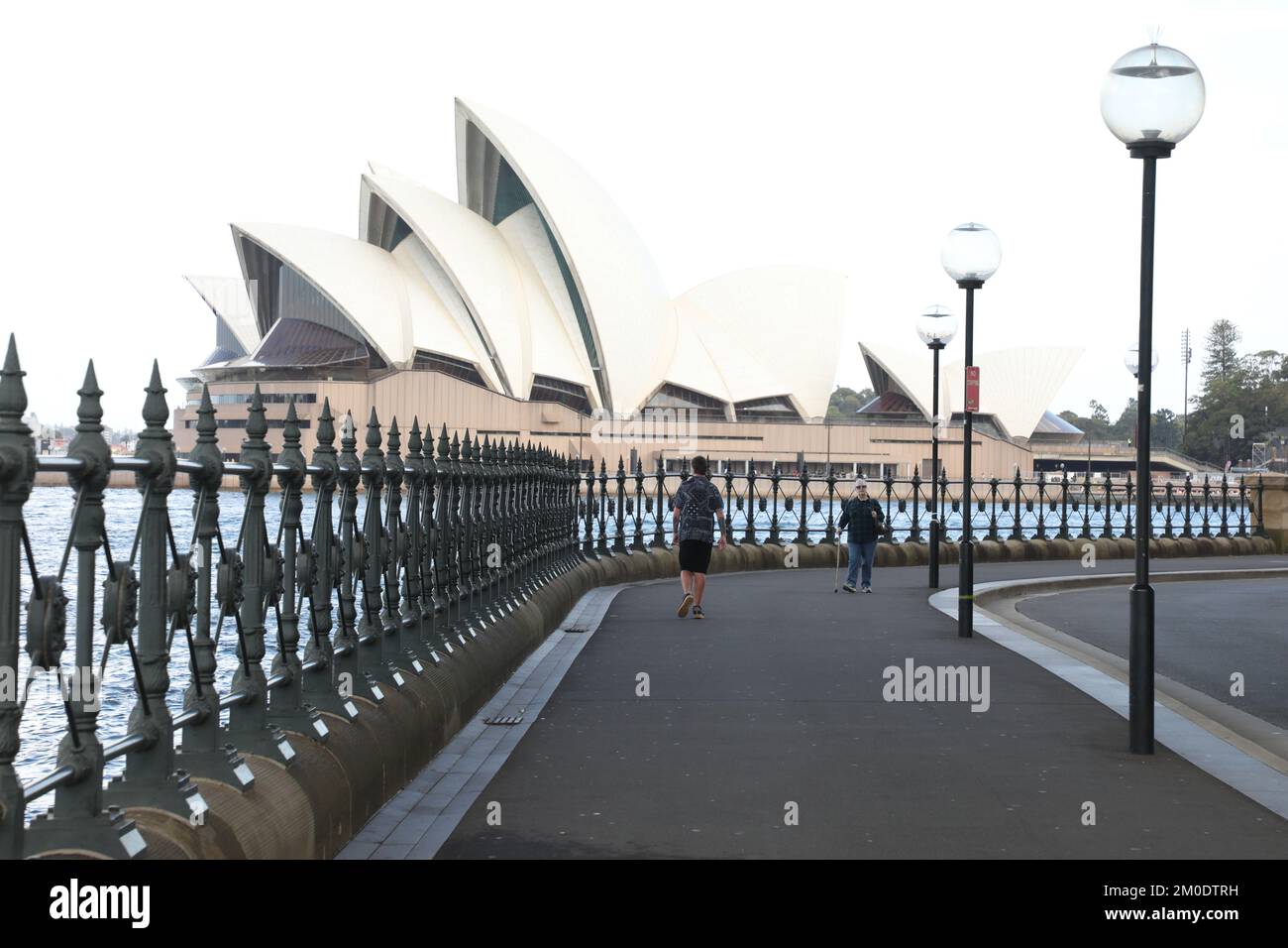 Sydney Opera House with leading lines of fence in the foreground Stock ...