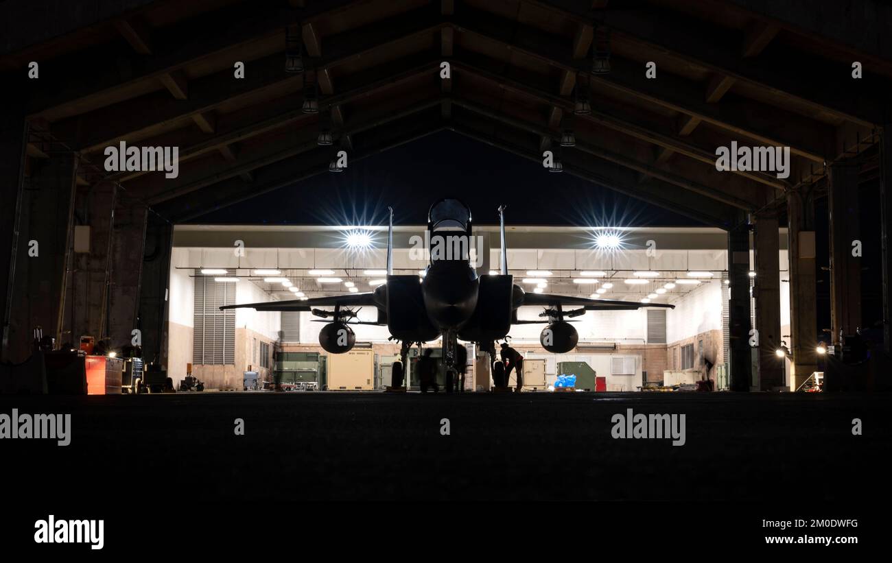 U.S. Air Force crew chiefs assigned to the 67th Aircraft Maintenance ...