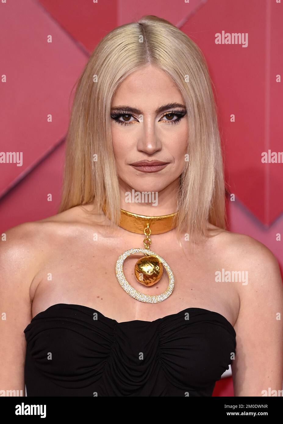 Pixie lott 2022 hi-res stock photography and images - Alamy