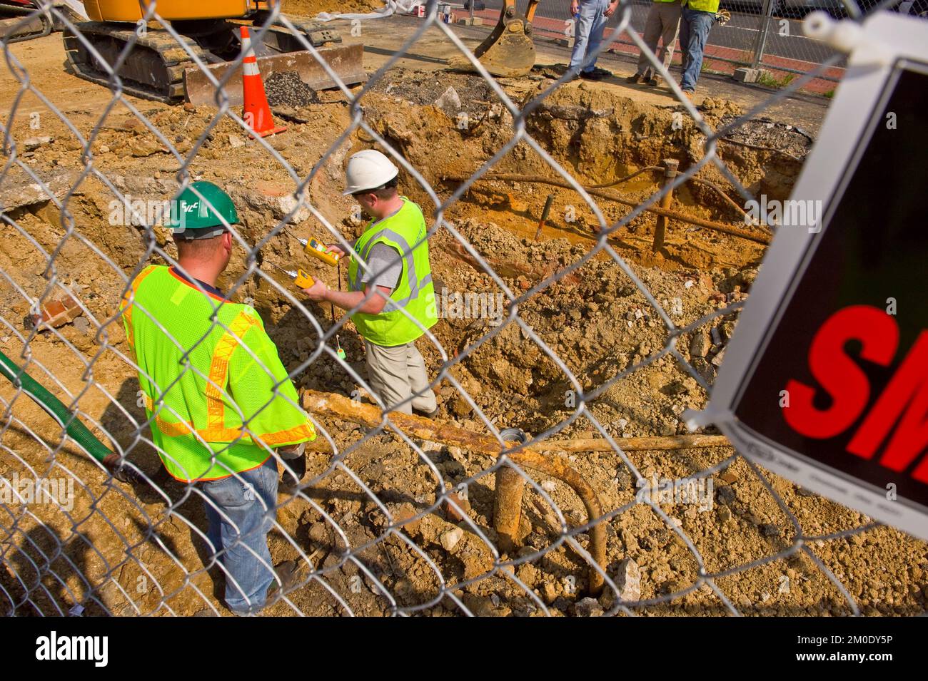 Leaking underground storage tank hi-res stock photography and images ...