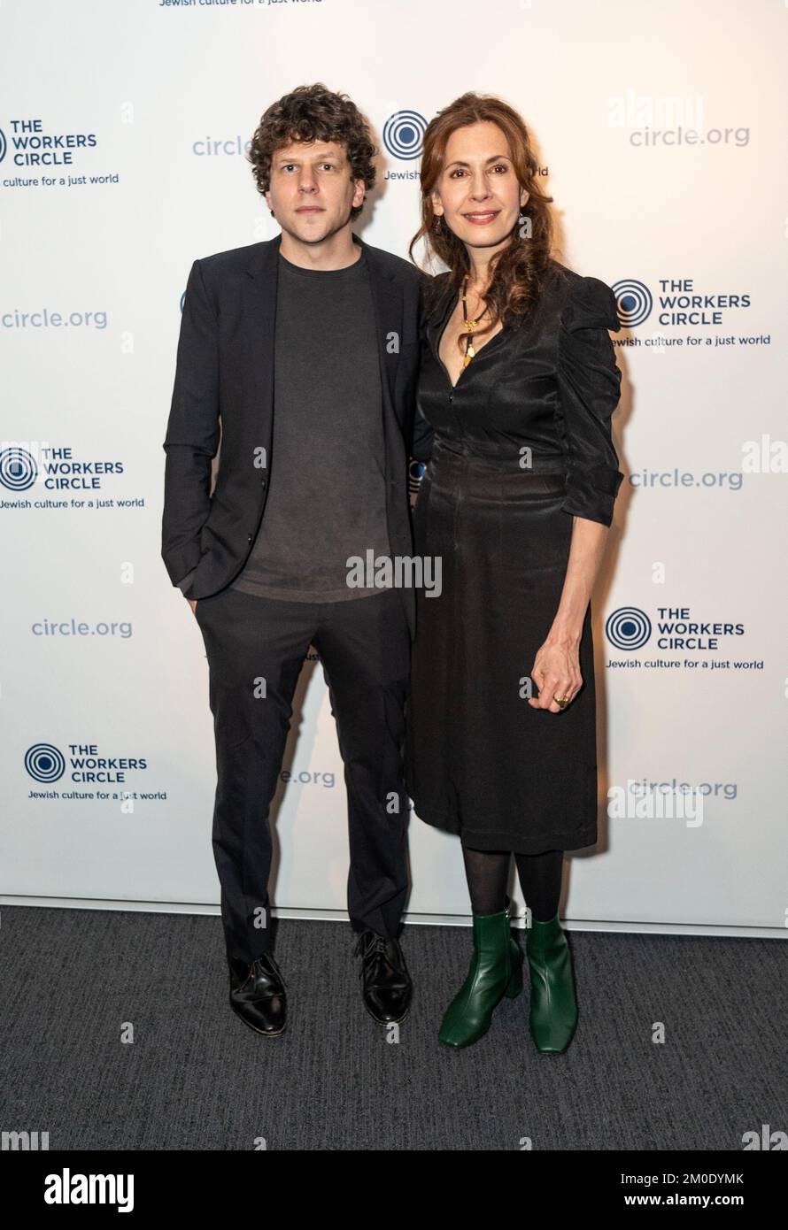 Jesse Eisenberg and Jessica Hecht attend Workers Circle Activism Award ...