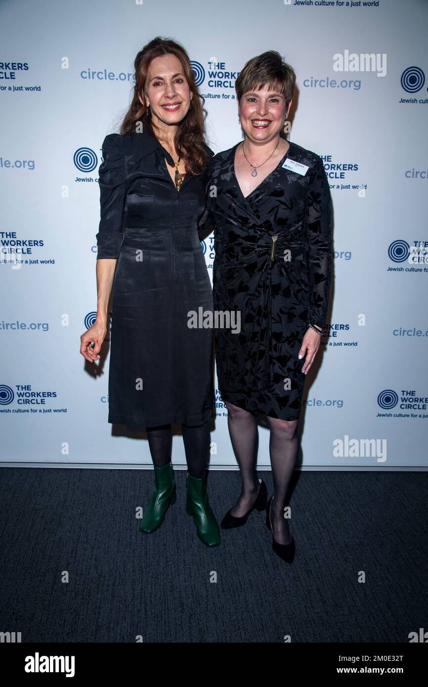 NEW YORK, NEW YORK - DECEMBER 05: Jessica Hecht and Ann Tobak attend ...