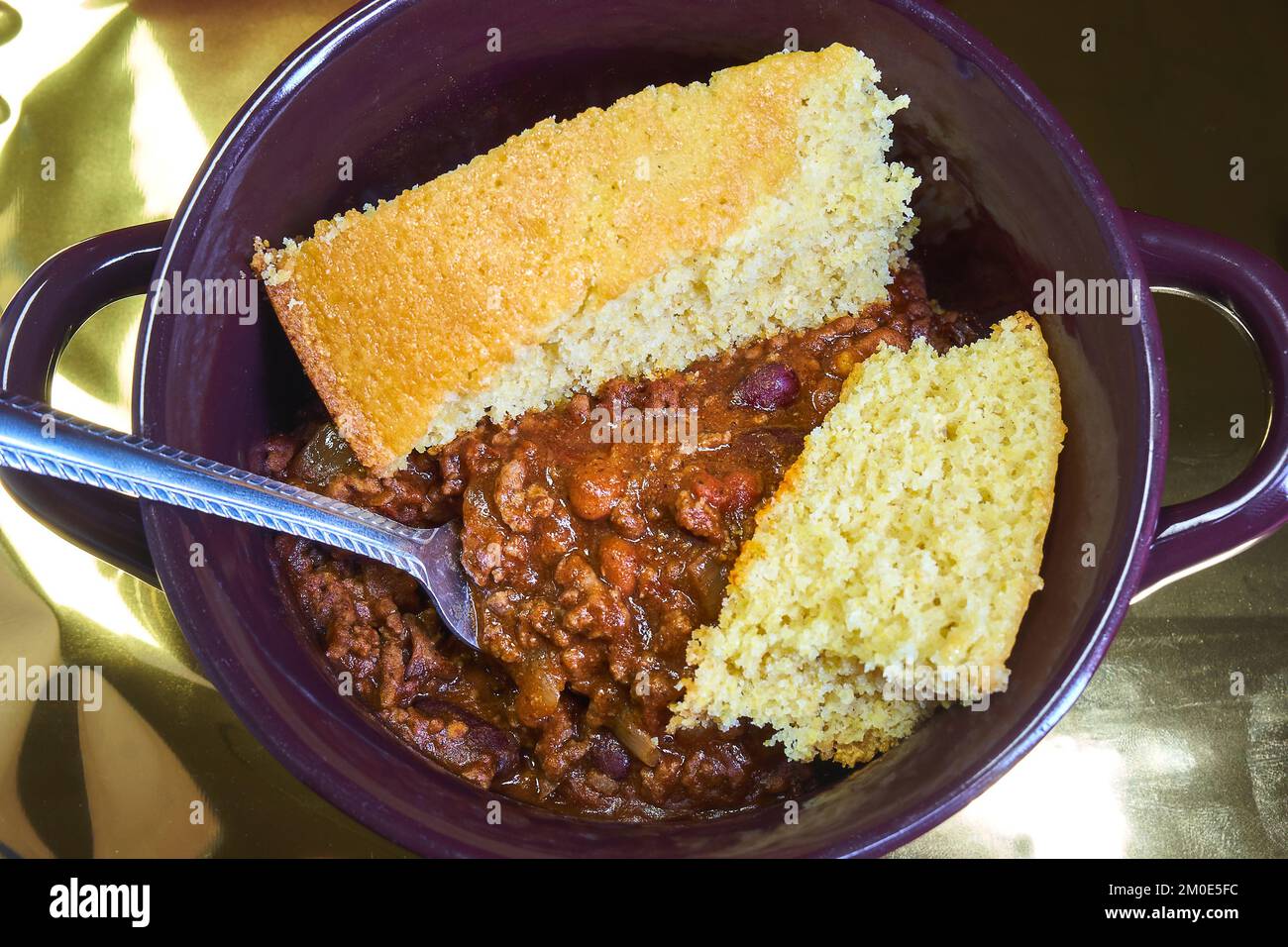 Chilli cheese cornbread hi-res stock photography and images - Alamy