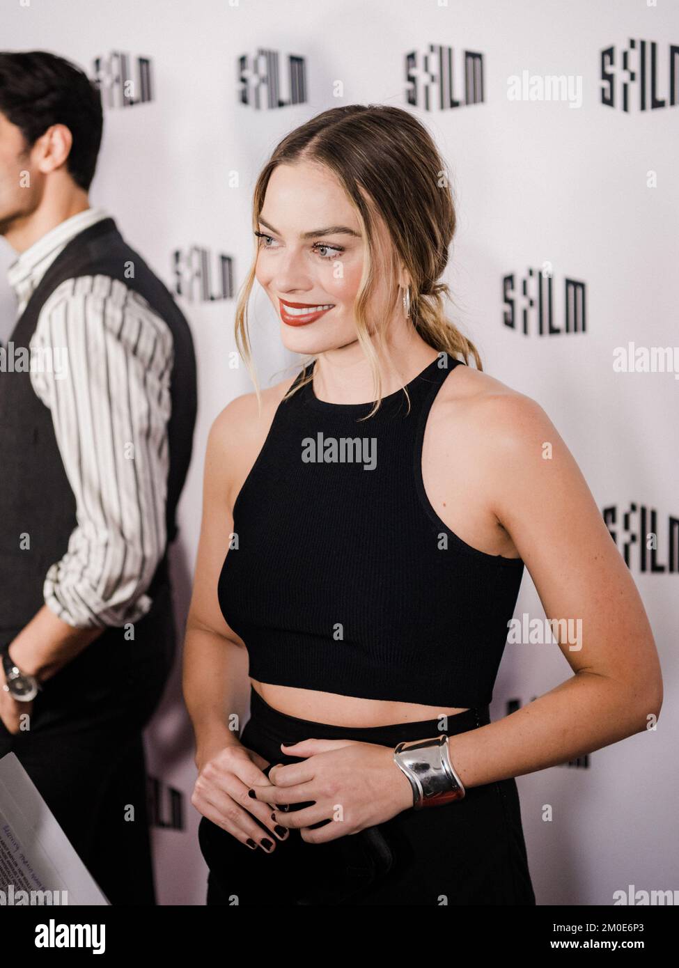 San Francisco, CA, December 5, 2022. Margot Robbie being interviewed on ...