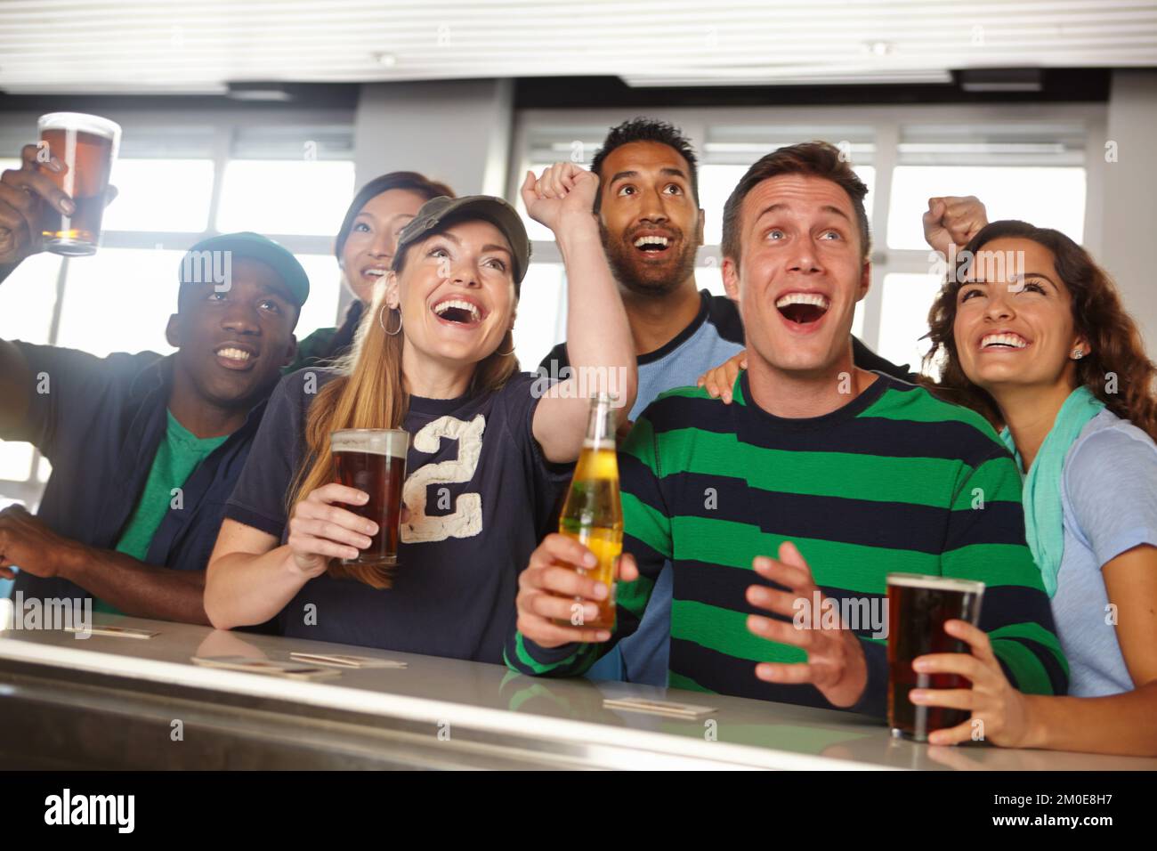 Asian beer cheering restaurant hi-res stock photography and images - Alamy