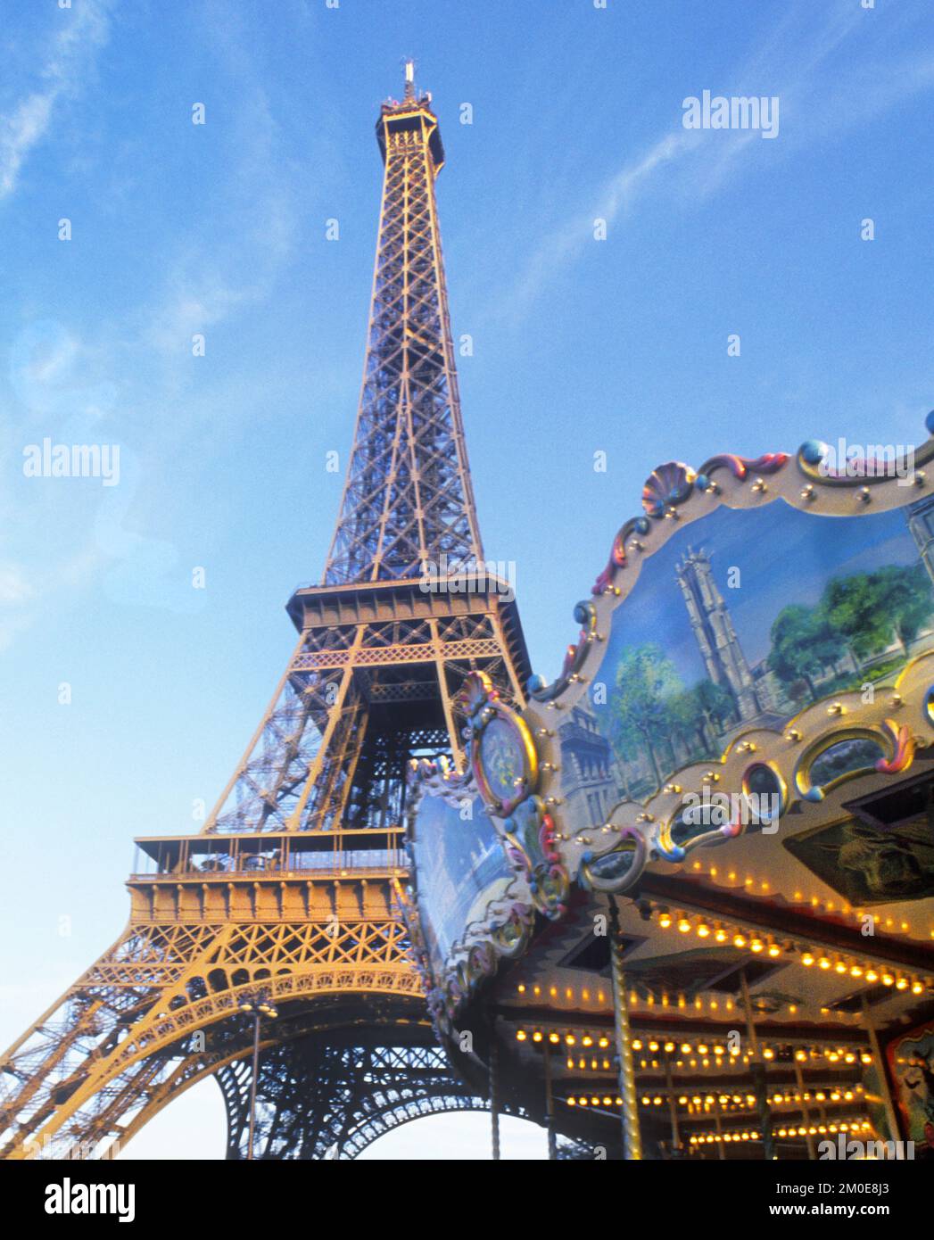 Famous paris attractions hi-res stock photography and images - Alamy