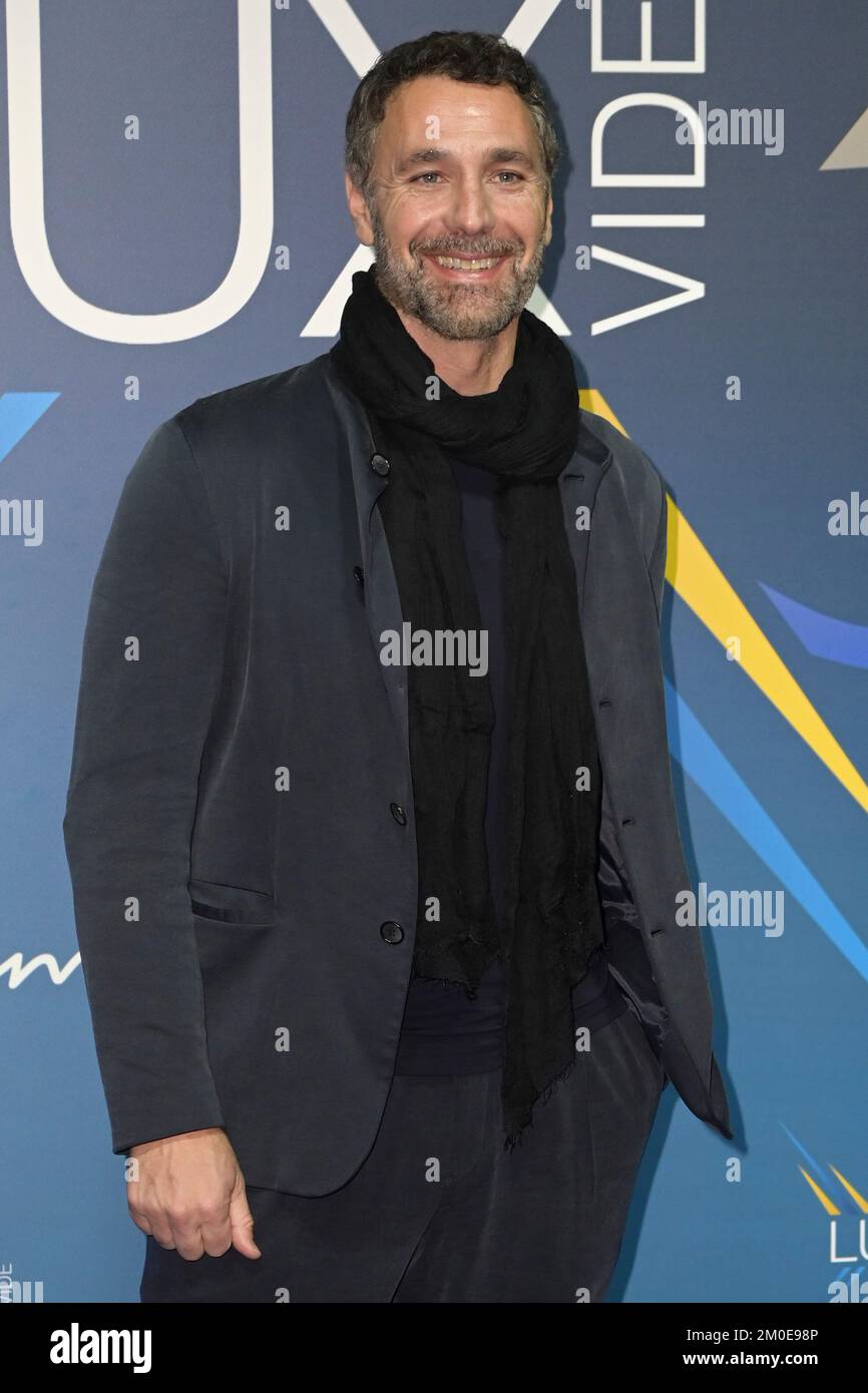 Rome, Italy. 05th Dec, 2022. Raoul Bova attends the blue carpet for the ...