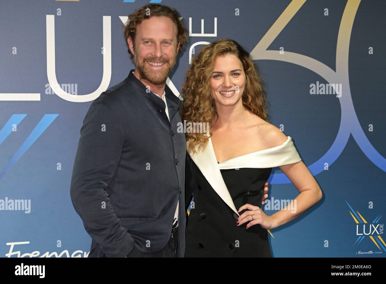 Jan Maria Michelini (l) and Giusy Buscemi (r) attend the blue carpet ...