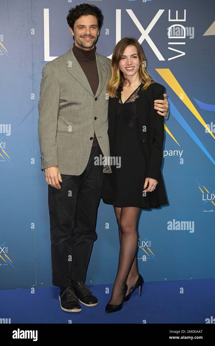 Jacob Fortune Lloyd (l) and Aurora Ruffino (r) attend the blue carpet ...