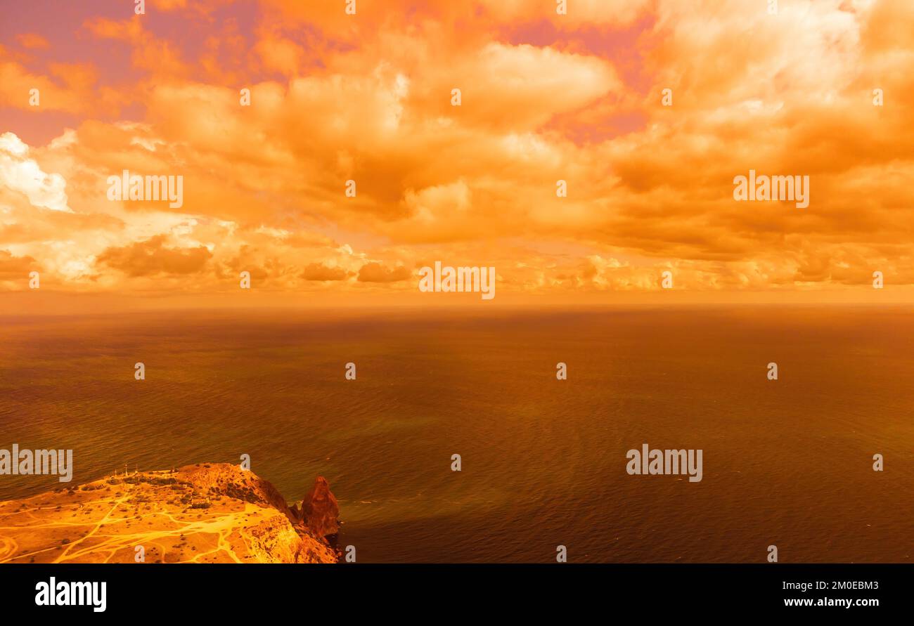 Drone footage of waves hi-res stock photography and images - Alamy