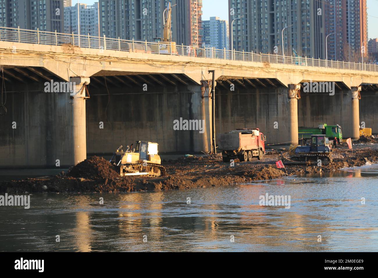 The reconstruction of Hunhe Nanjing Bridge (formerly called Gongnong ...