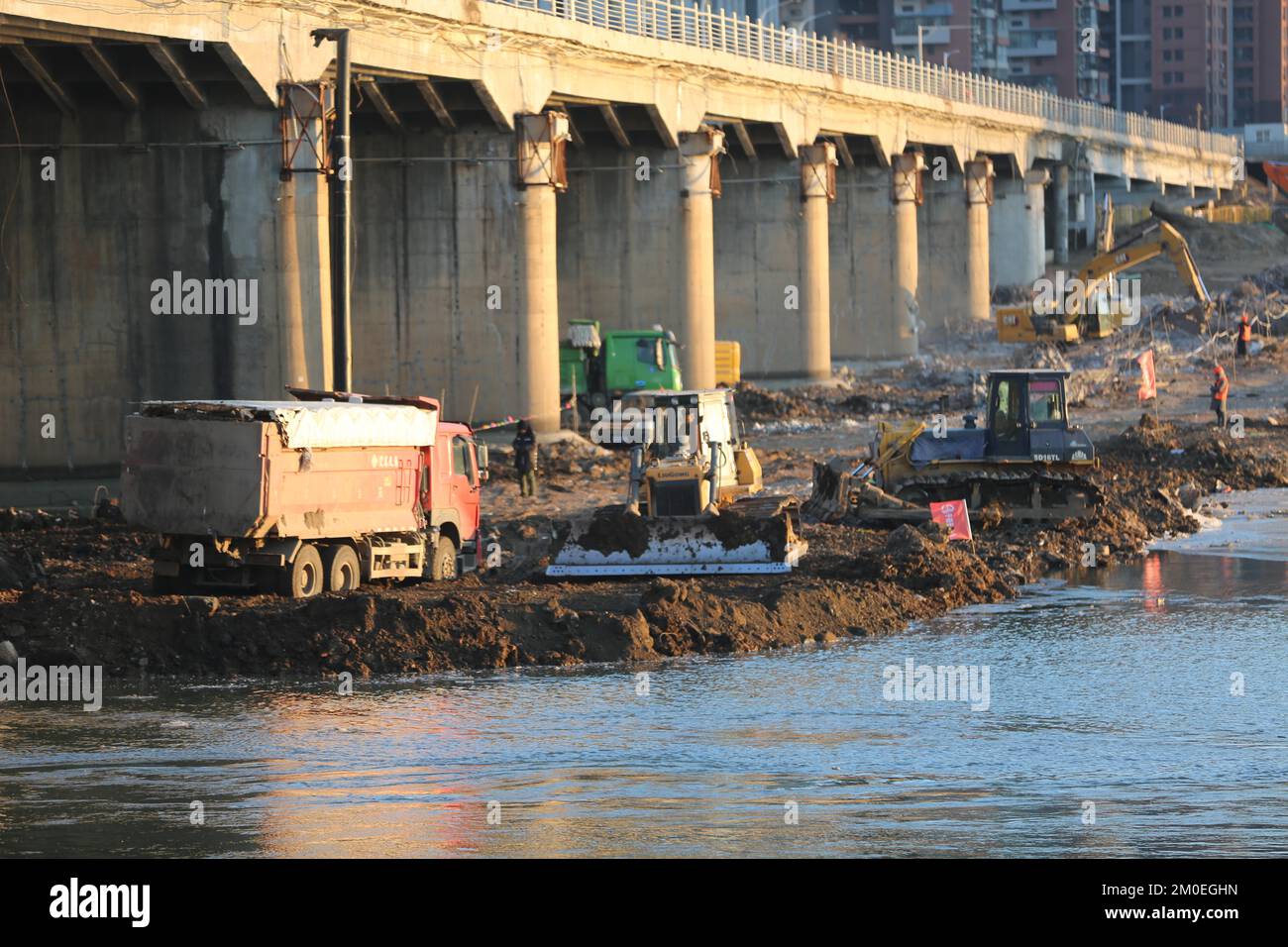 The reconstruction of Hunhe Nanjing Bridge (formerly called Gongnong ...