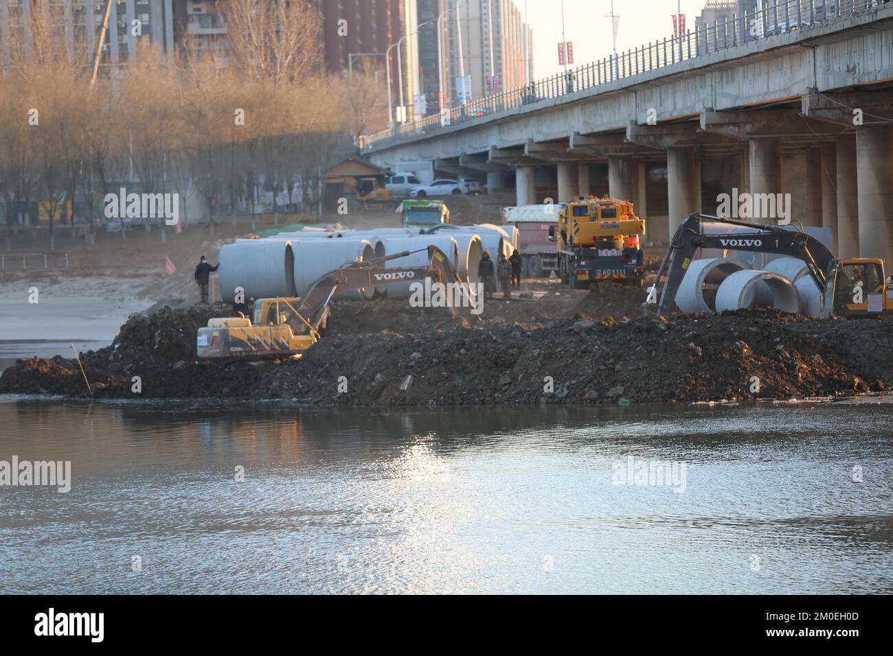 The reconstruction of Hunhe Nanjing Bridge (formerly called Gongnong ...