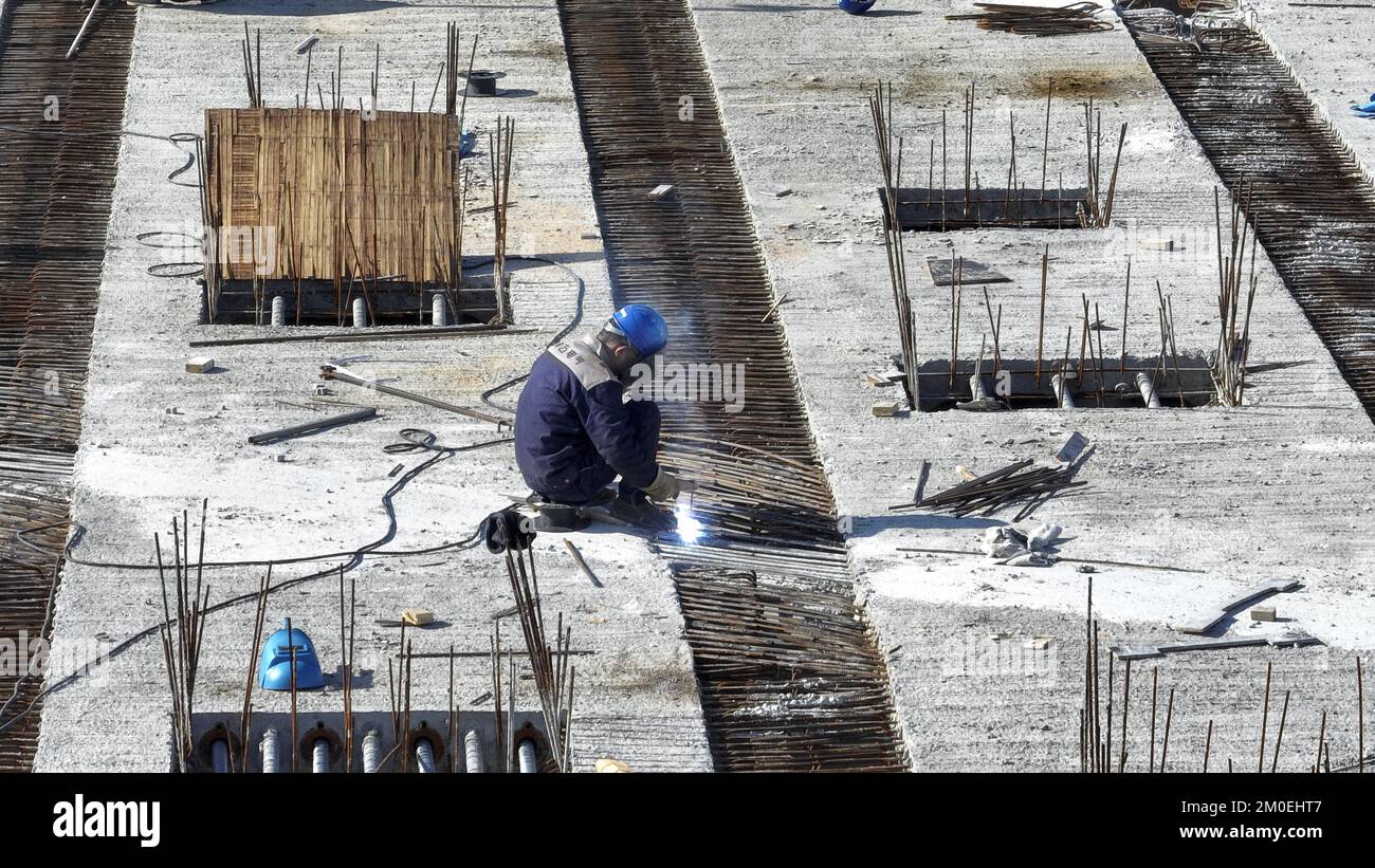 Aerial photo shows the construction site for the girder erection of the ...