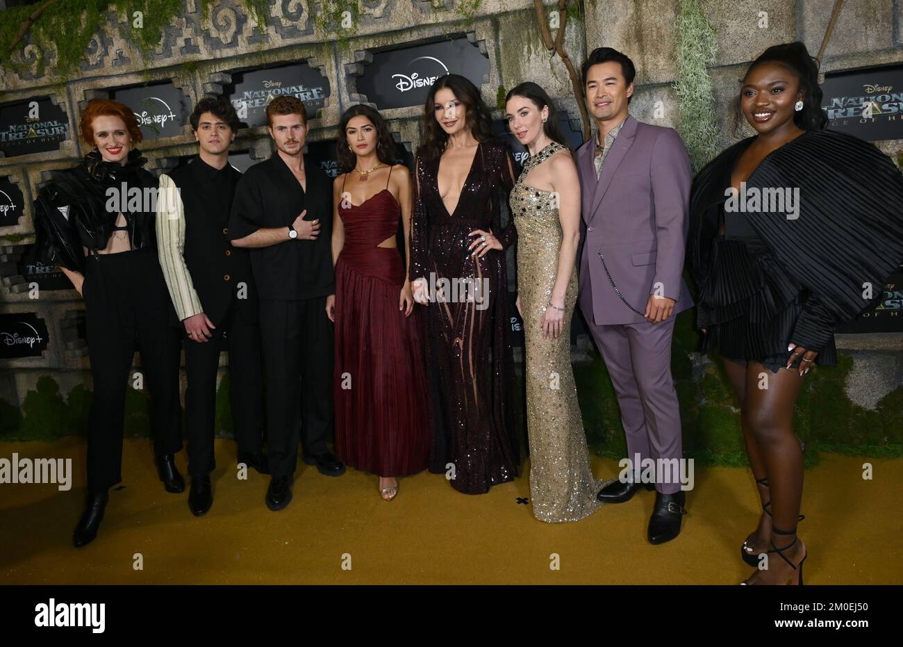 Los Angeles, USA. 05th Dec, 2022. Breeda Wool, Antonio Cipriano, Jake ...