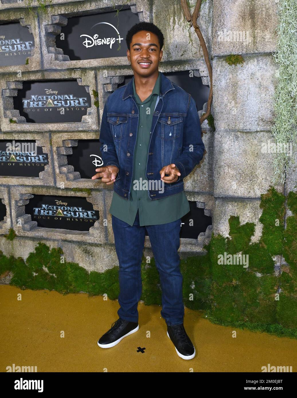 Los Angeles, USA. 05th Dec, 2022. Issac Ryan Brown at the premiere ...