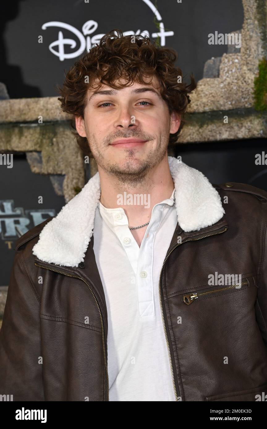 Patrick dougall hi-res stock photography and images - Alamy