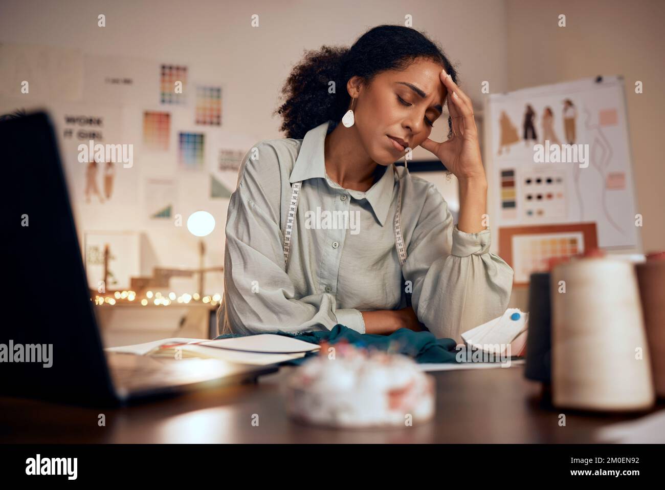 Woman bad fashion hi-res stock photography and images - Alamy