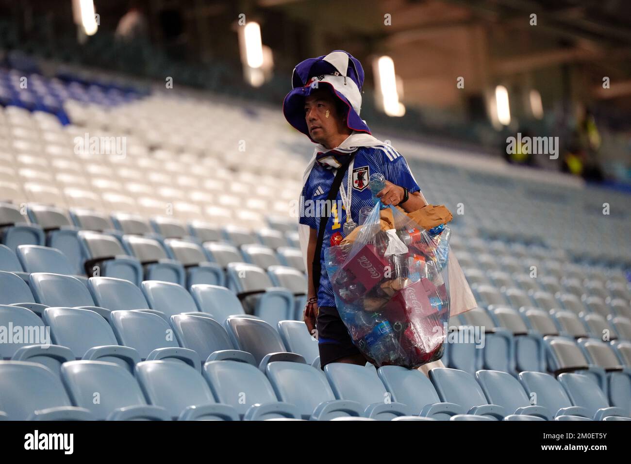 Japan fans clean hi-res stock photography and images - Alamy