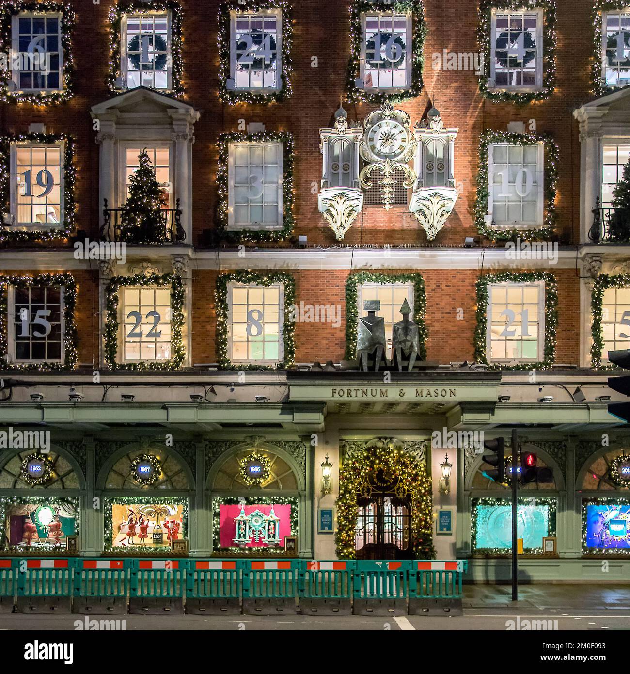 London in Lockdown Christmas 2020 Stock Photo - Alamy