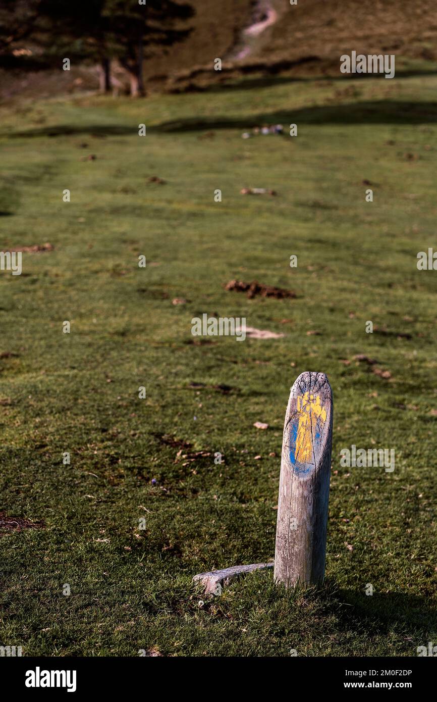 Camino de Santiago de Compostela signpost Stock Photo - Alamy