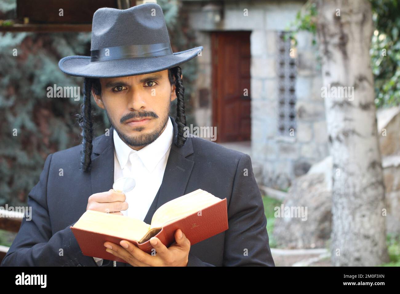 Middle east religious diversity hi-res stock photography and images - Alamy