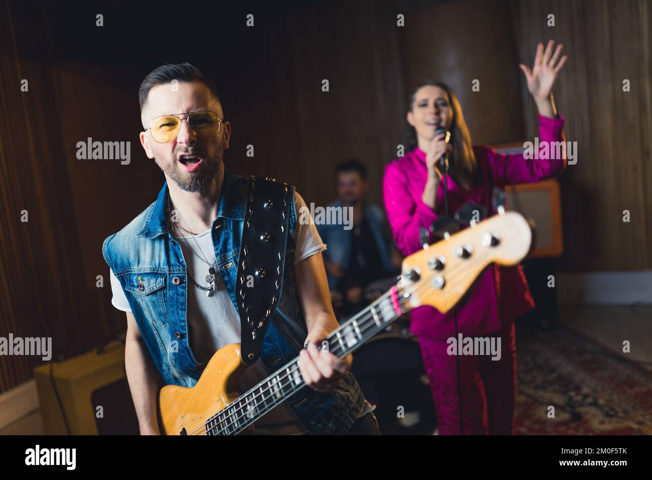 Band rehearsal studio hi-res stock photography and images - Alamy