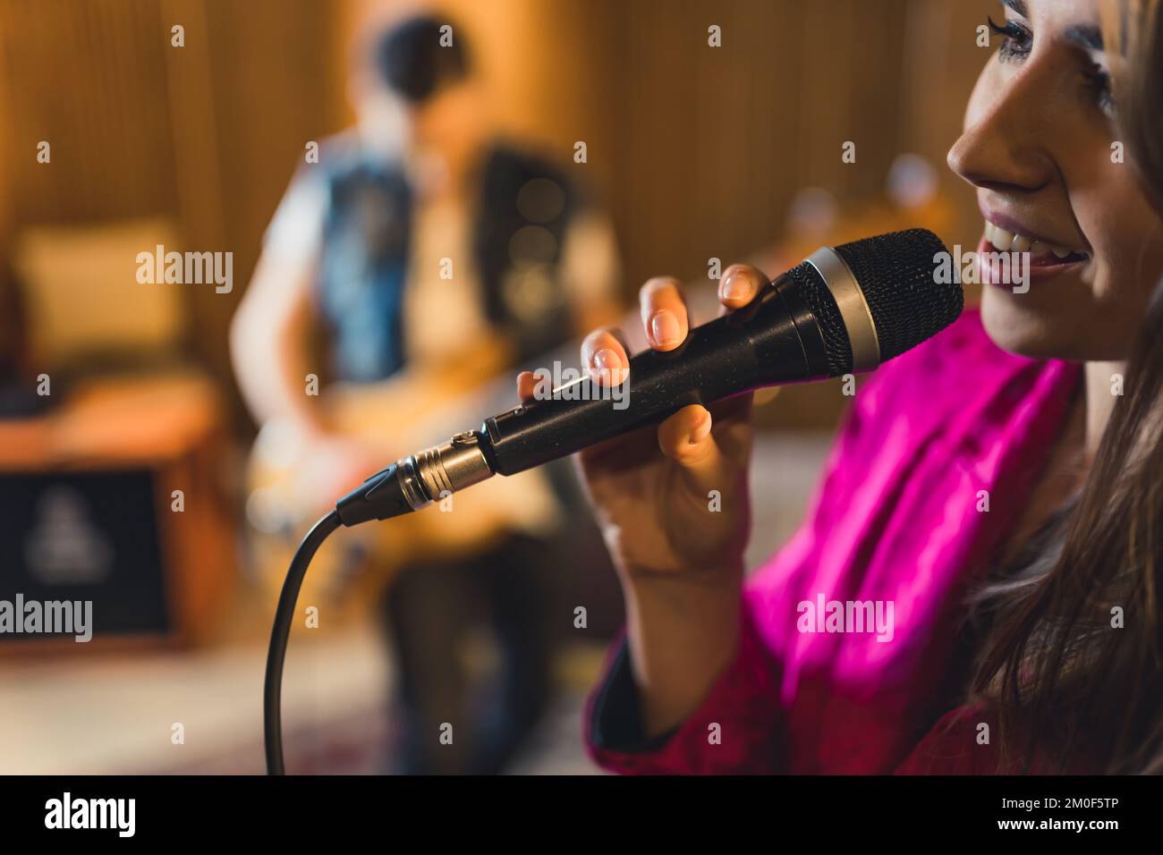 Face up band hi-res stock photography and images - Alamy