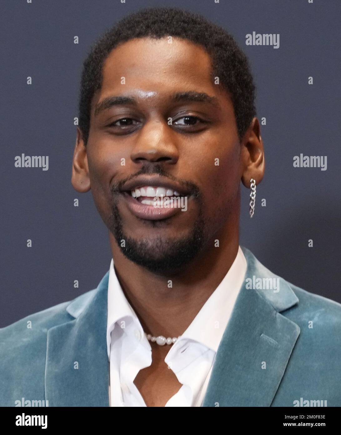 Los Angeles, CA on Monday, ?December 5, 2022. Quincy Isaiah arrives at ...