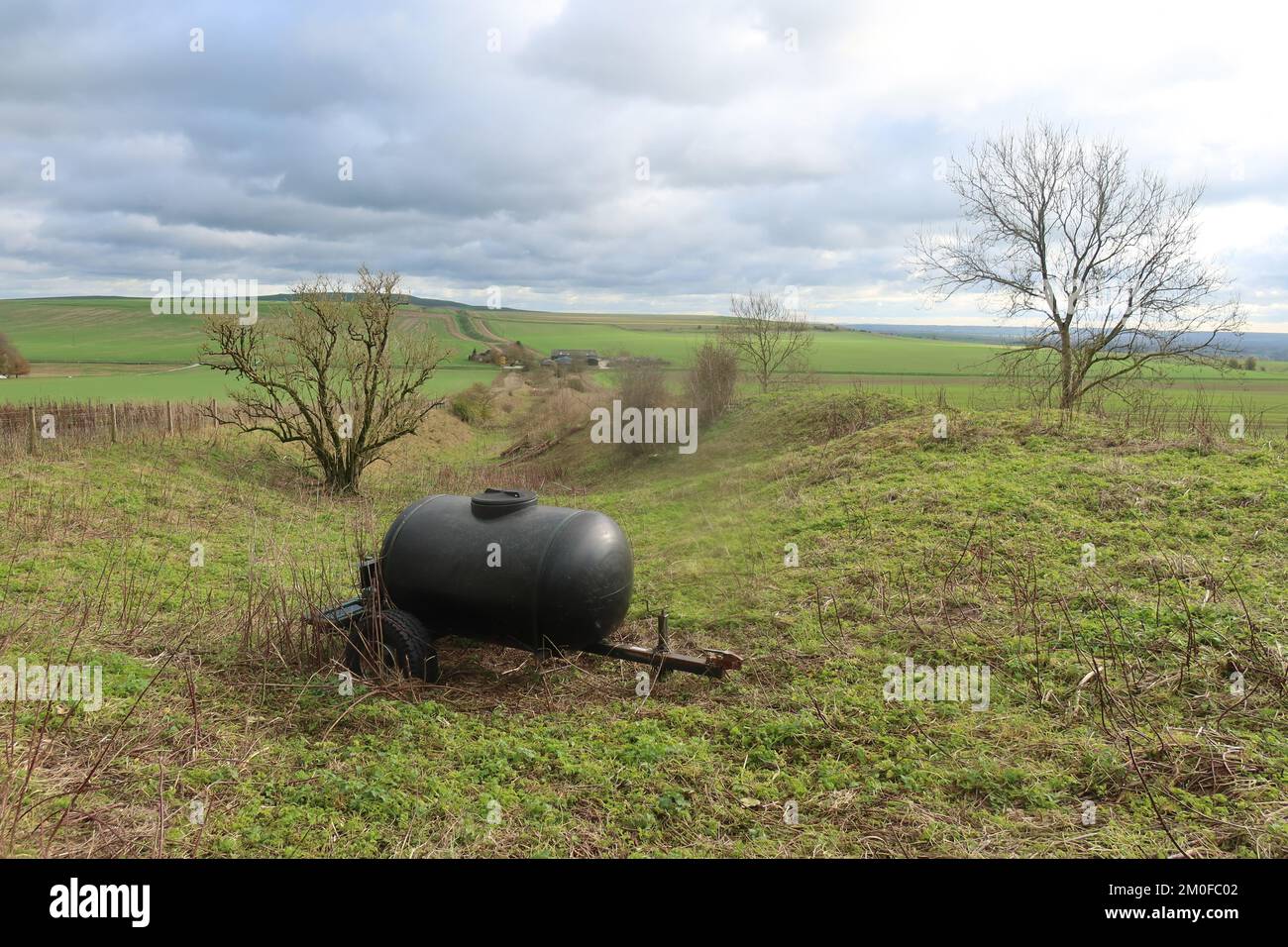 Defensive linear earthworks hi-res stock photography and images - Alamy