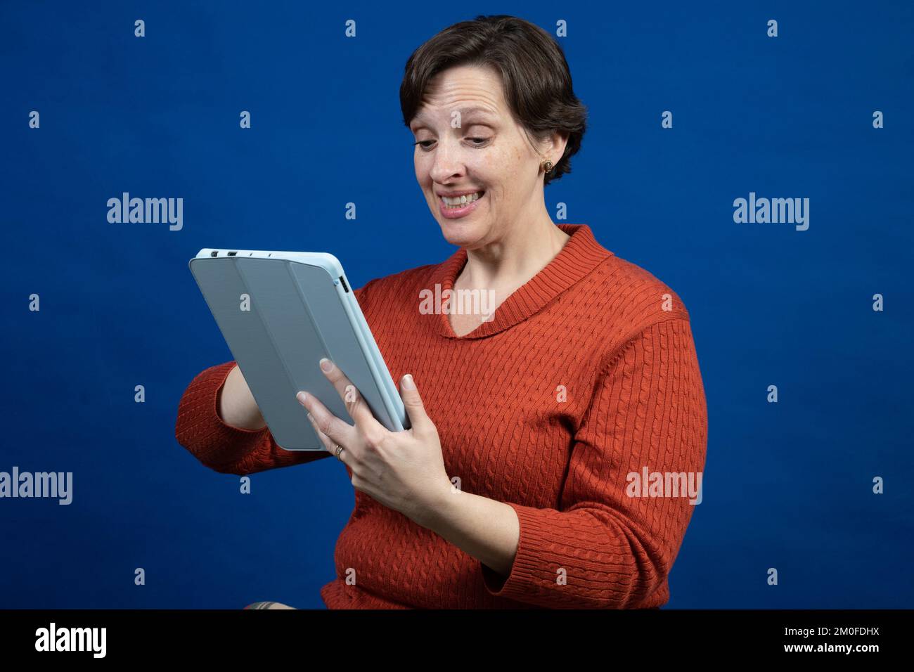 Calm reader hi-res stock photography and images - Alamy