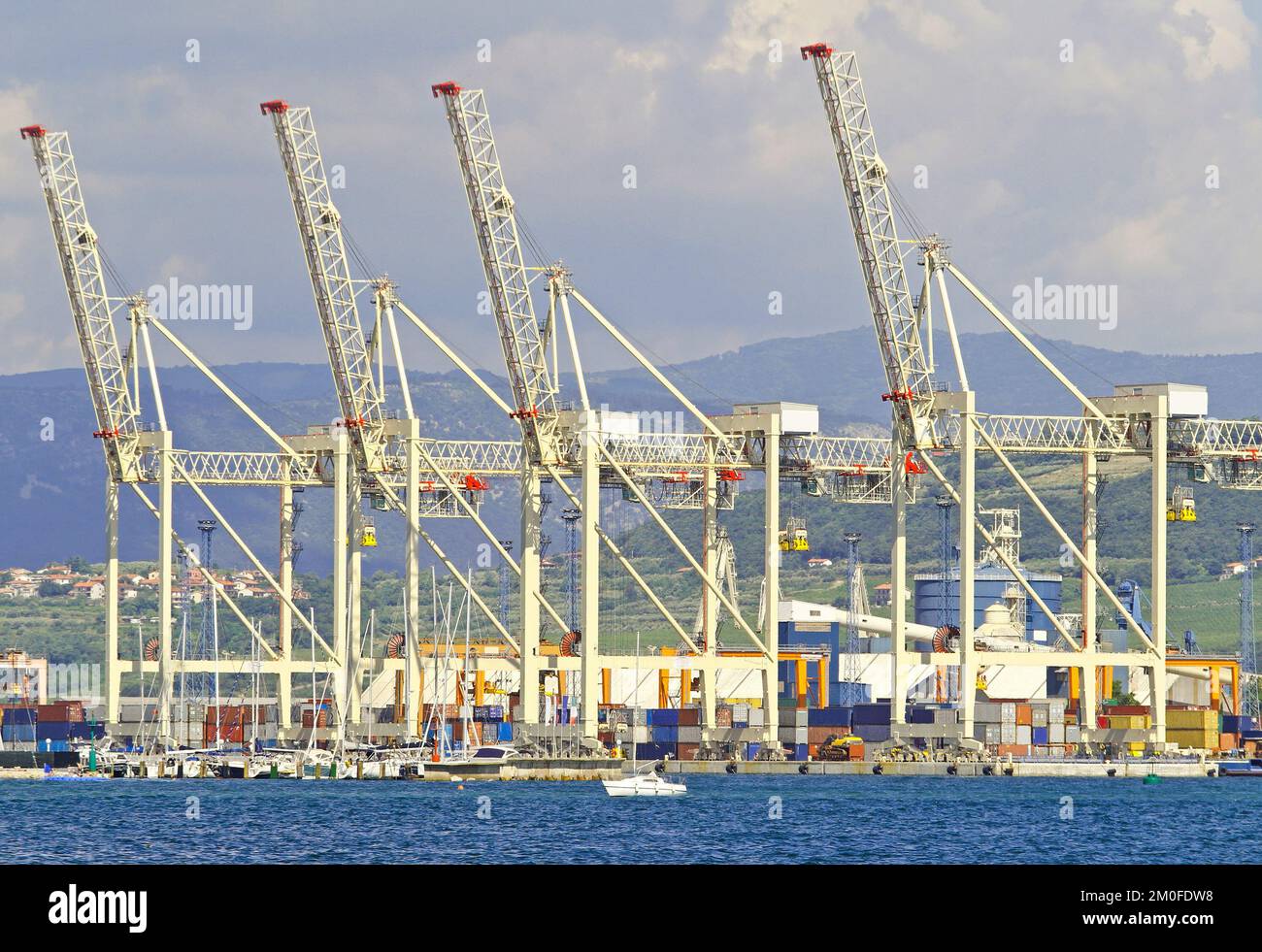 Harbor logistics scene hi-res stock photography and images - Alamy