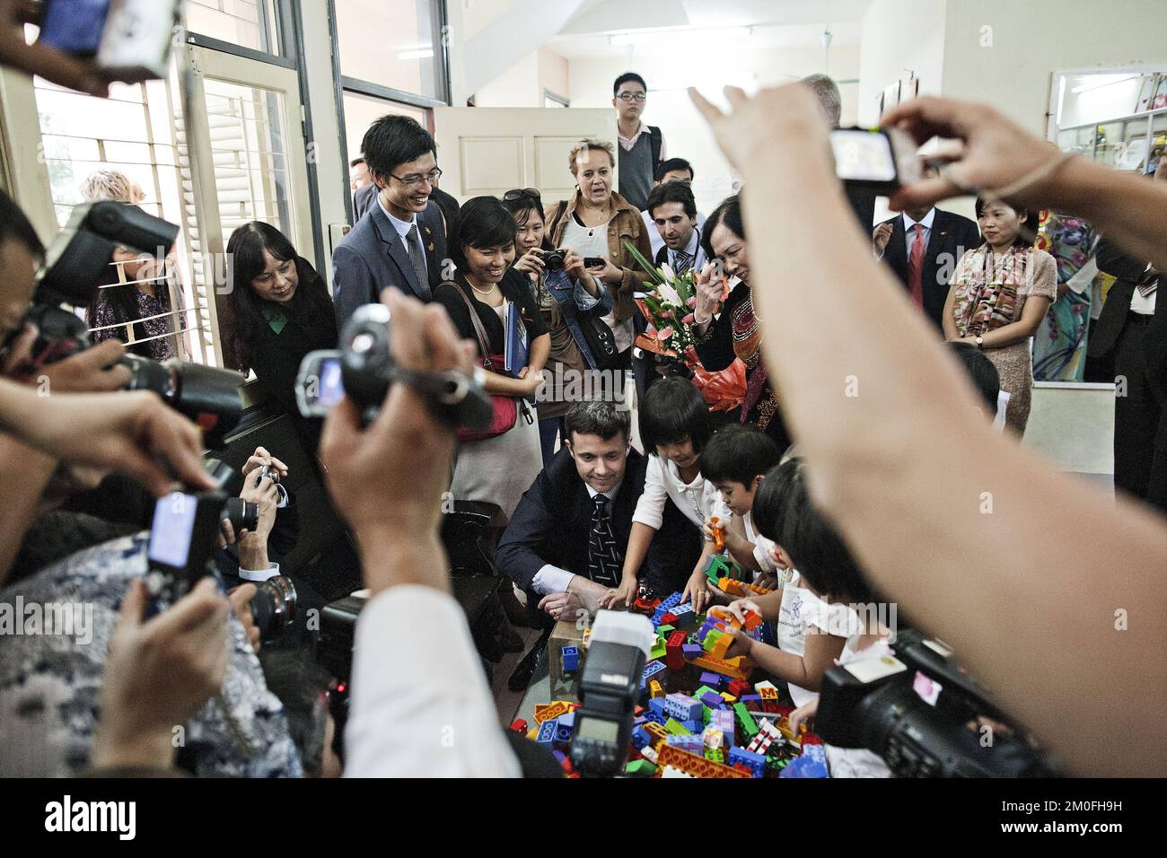 On November 28 th , Danish Crown Prince Frederik visited and gave LEGO ...