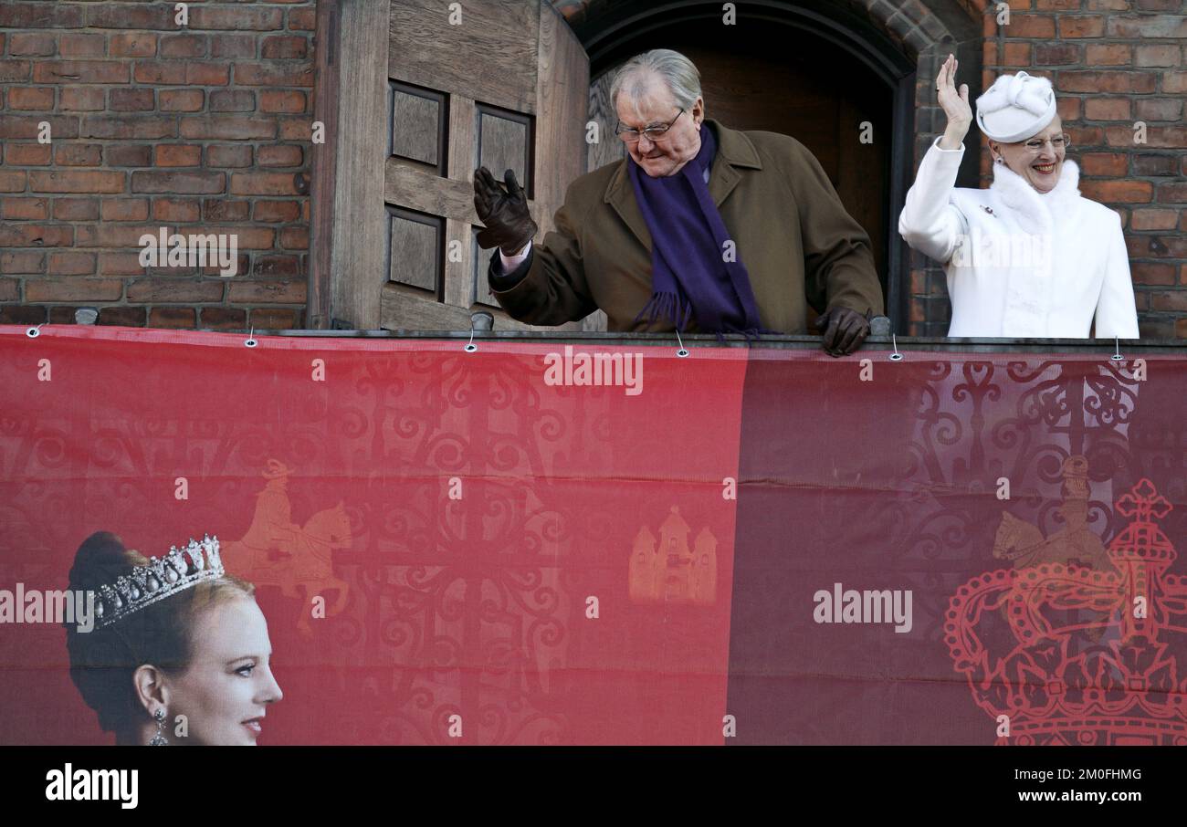 Tens of thousands of flag-waving Danes braved near-freezing ...