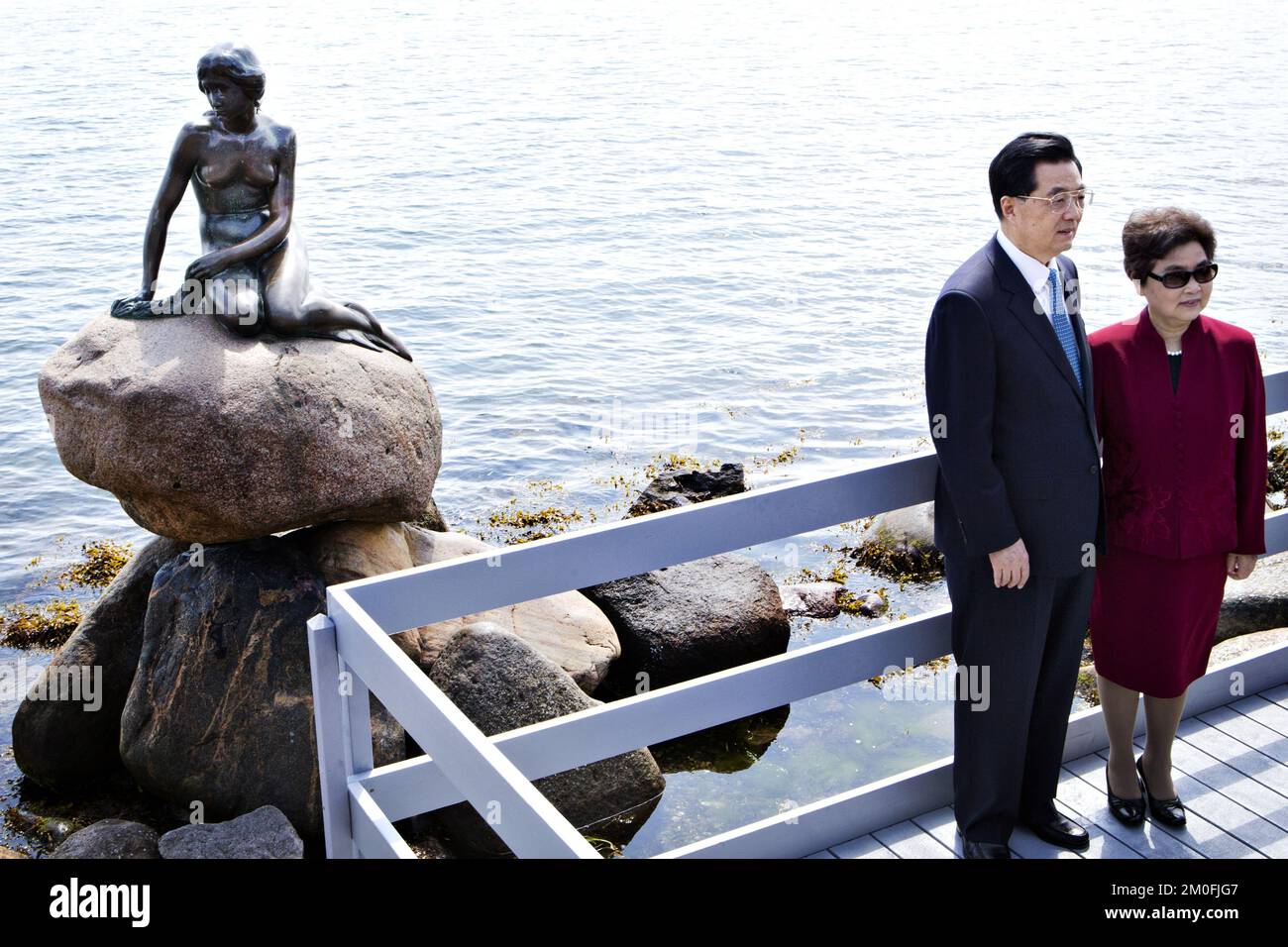 Wife liu yongqing hi-res stock photography and images - Alamy