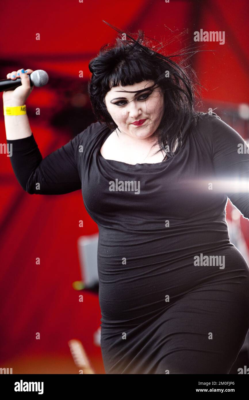 Beth Ditto and Gossip on Orange stage at Roskilde Festival, Friday July ...