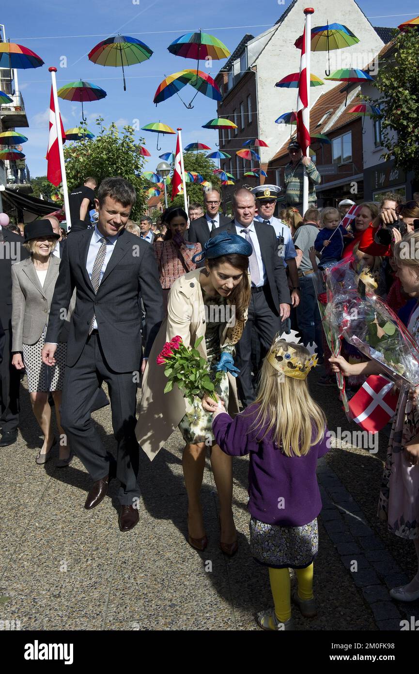 The hinnerup library and cultural center photographer peter hauerbach ...
