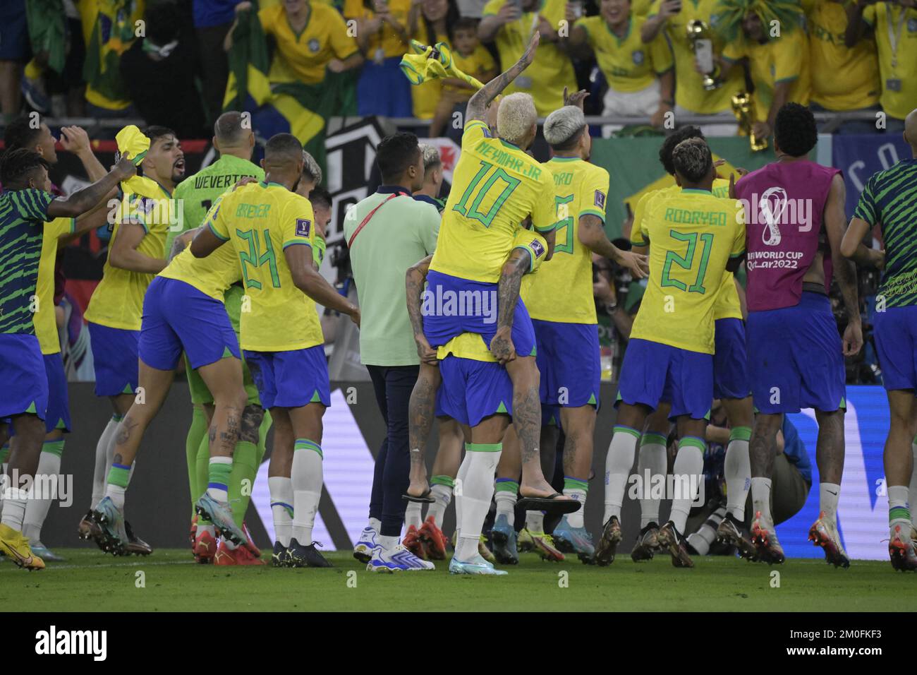 Brazil v Korea Republic, FIFA World Cup 2022, Round of 16, Football ...
