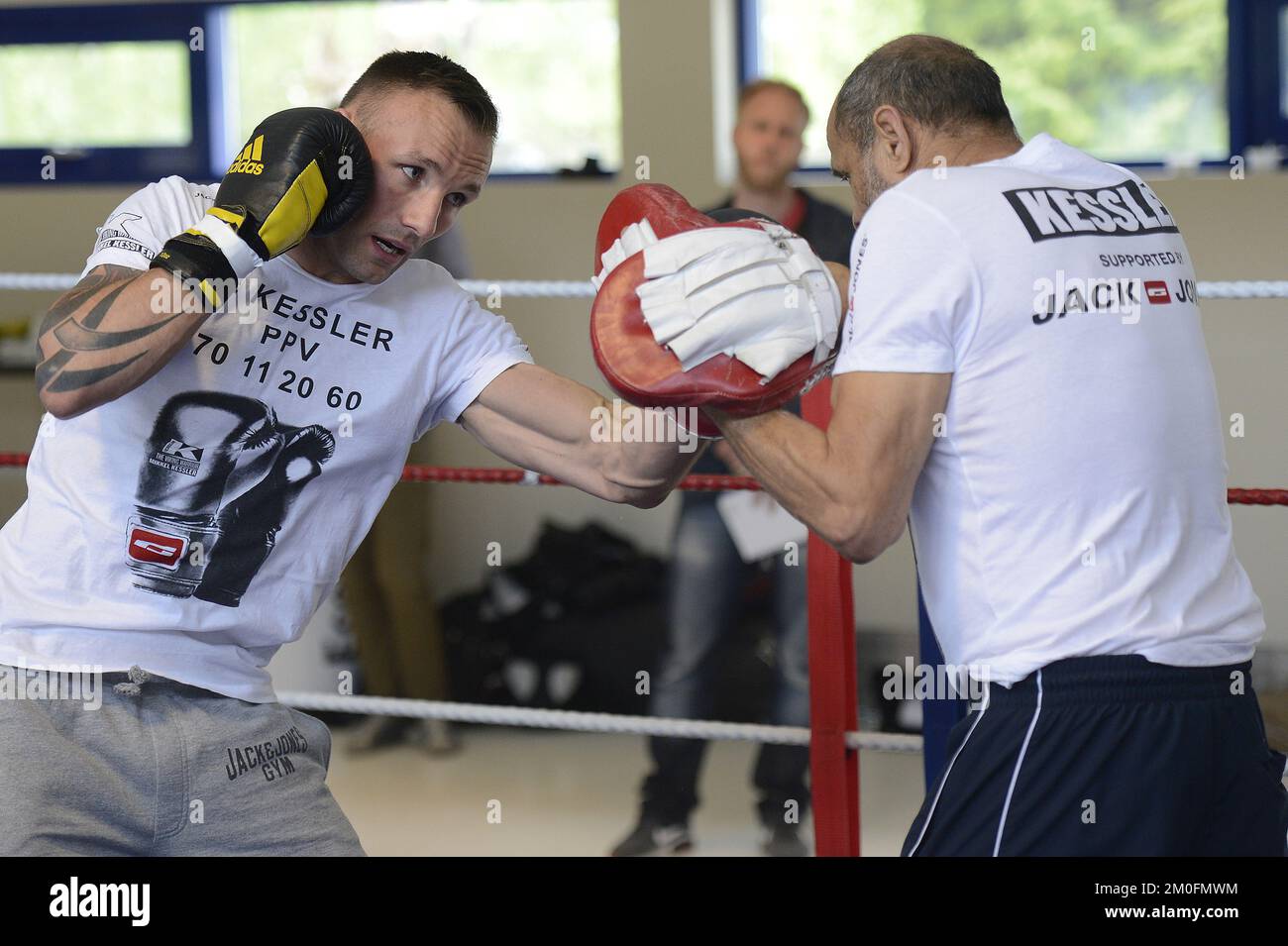 Boxer Mikkel Kessler during an open training session Stock Photo - Alamy
