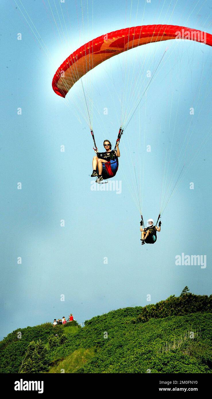 Here goes world champion woman paraglider Louise Crandal (33) from ...