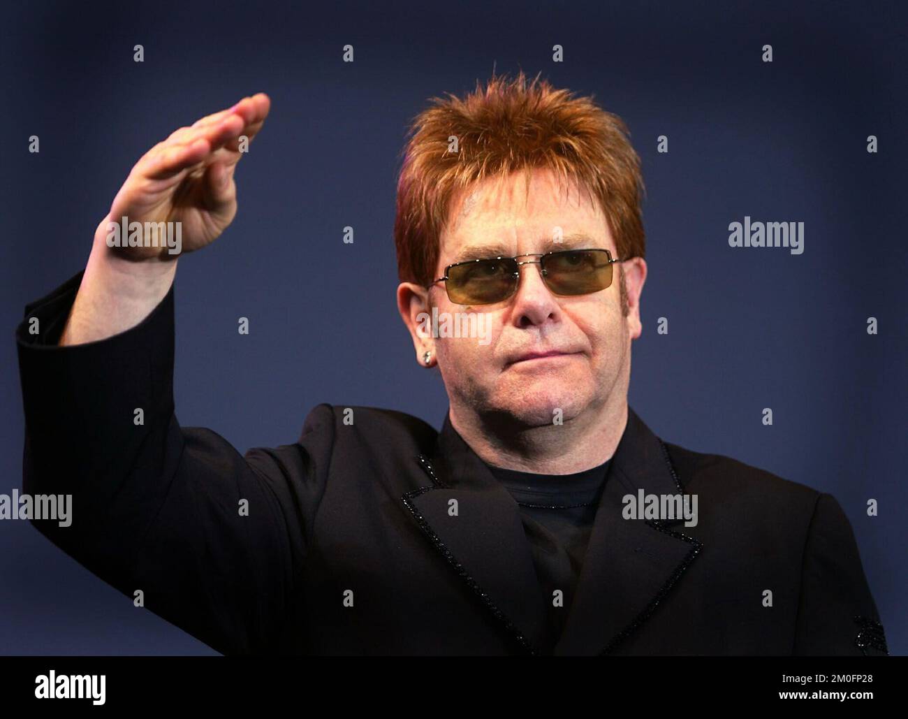Elton john photos hi-res stock photography and images - Alamy