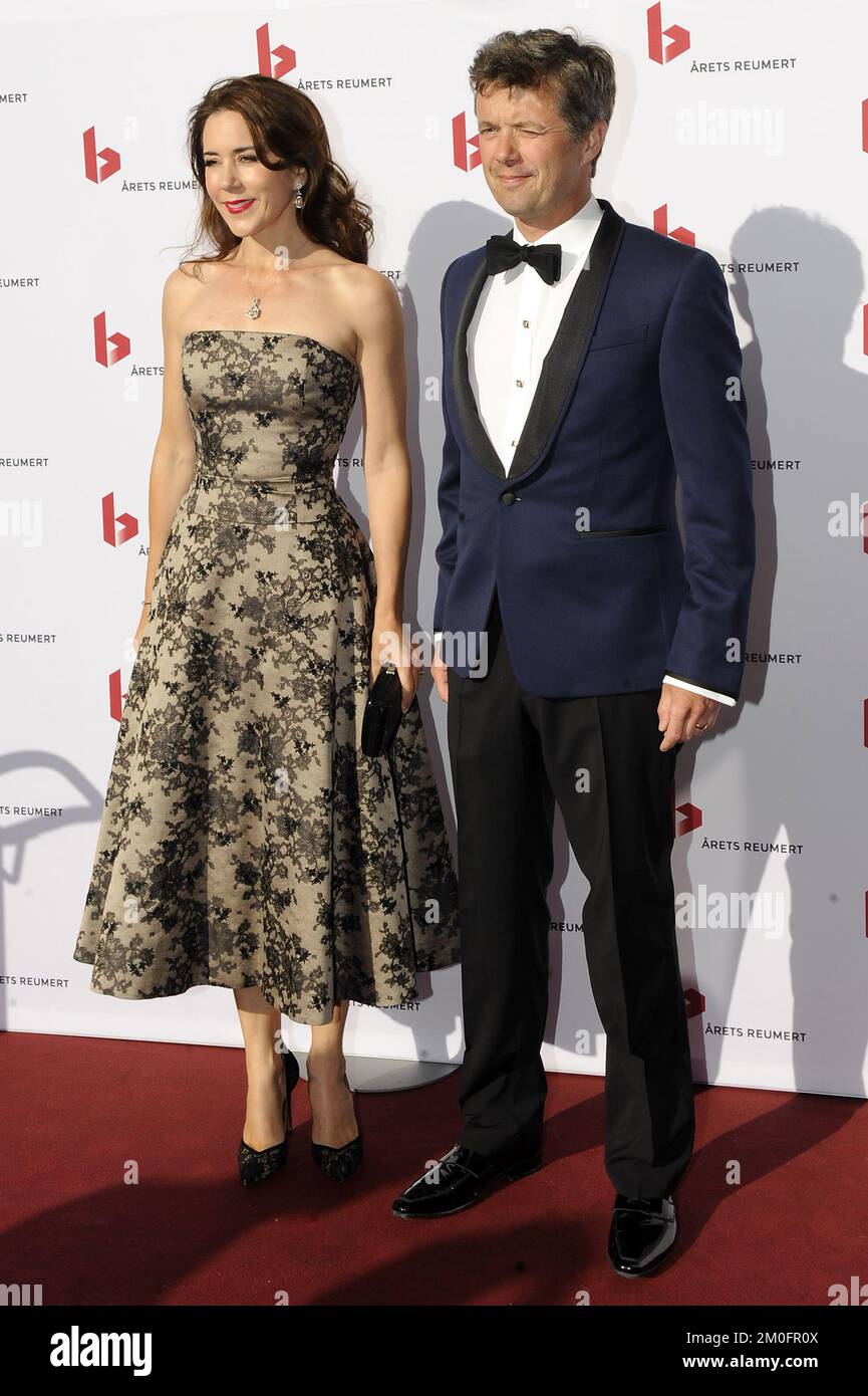 Crown Prince Frederik and Crown Princess Mary arrive at the Danish ...