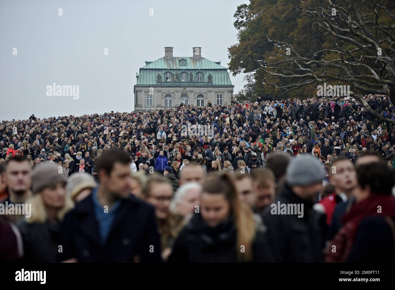 Crowds gather for the traditional Hubertus Hunt in Dyrehaven outside ...