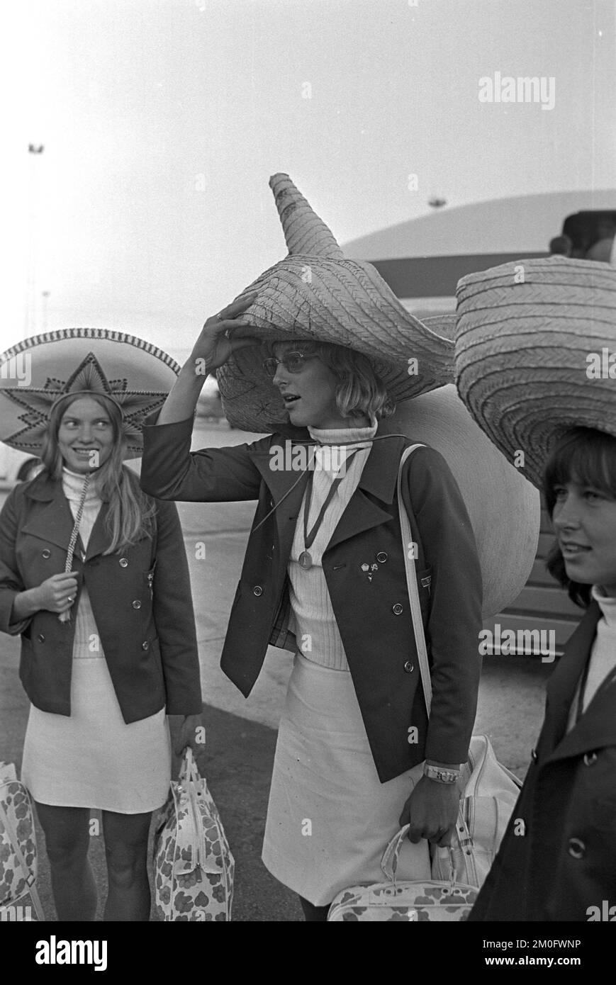 The Danish World Cup soccer girls return home from Mexico. Fot. At the ...