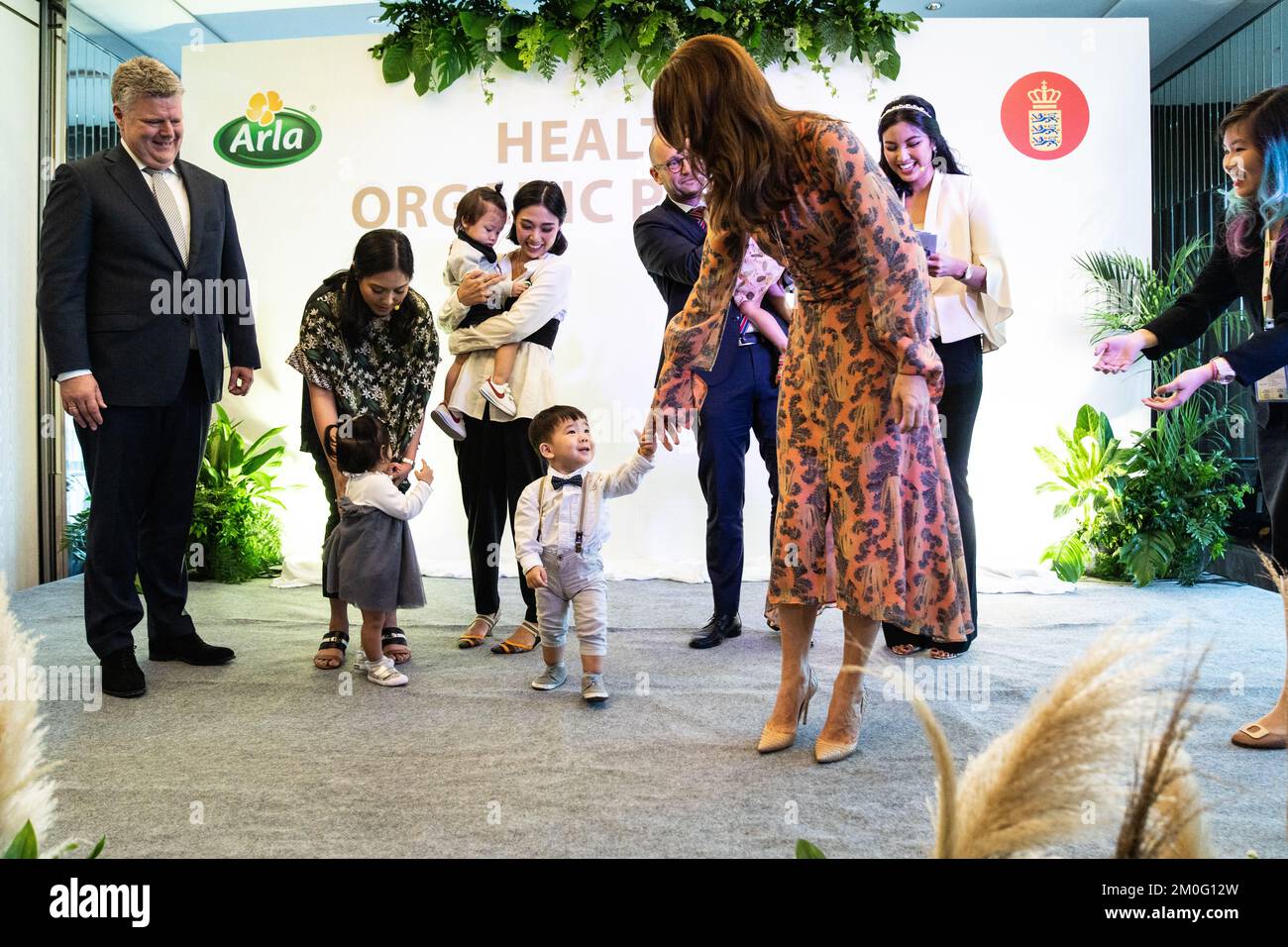 Crown Princess Mary and Danish Minister for Development Cooperation ...
