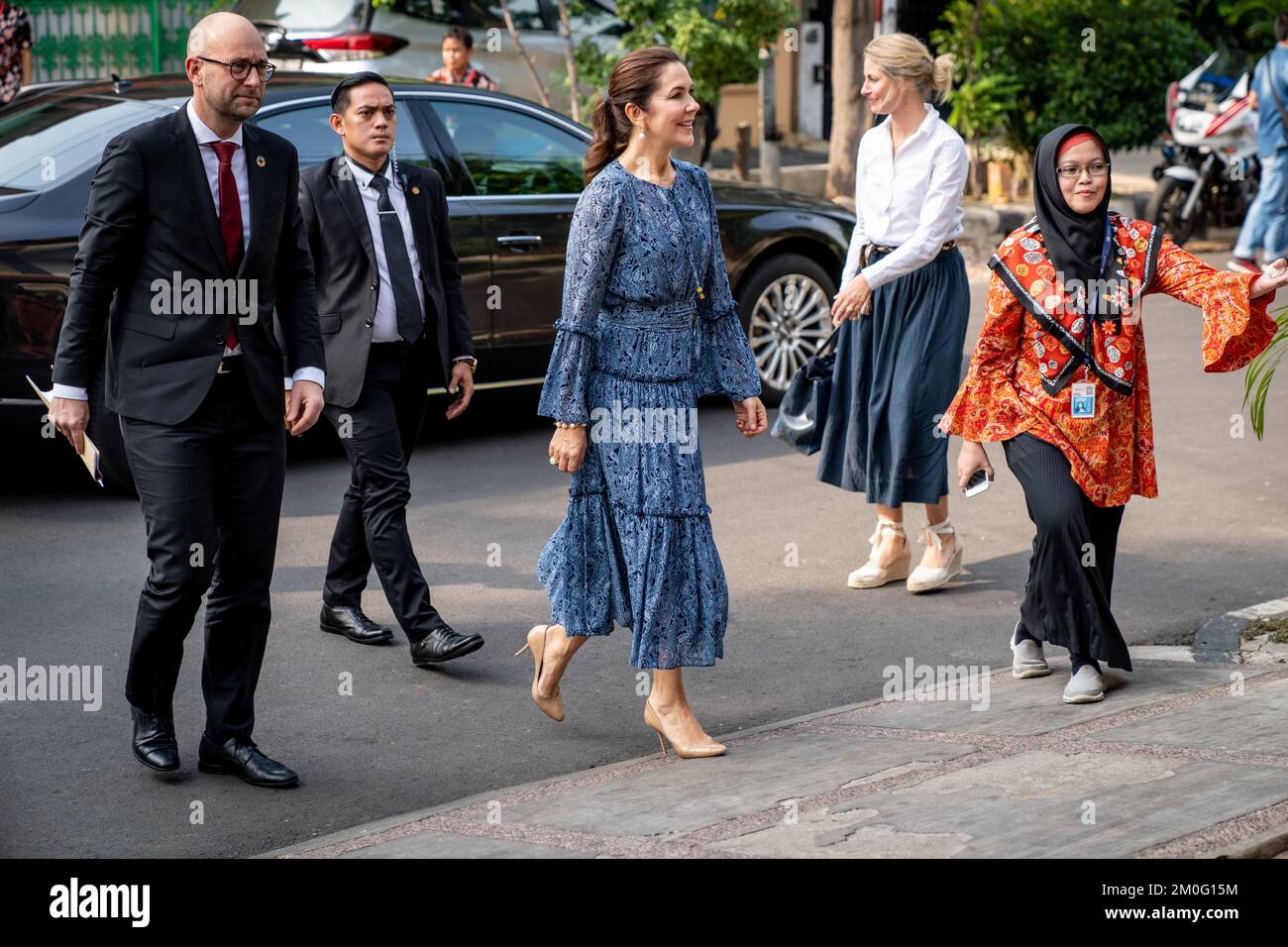 Crown Princess Mary visits the Indonesian Midwives' Association in ...