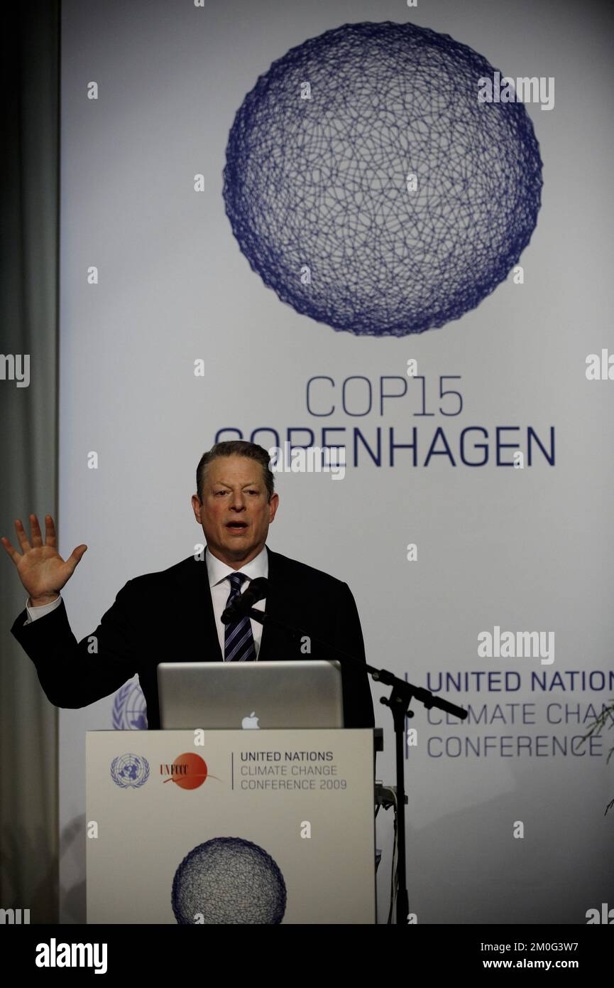 The former US vice president Al Gore speaking at the "Greenland Ice ...