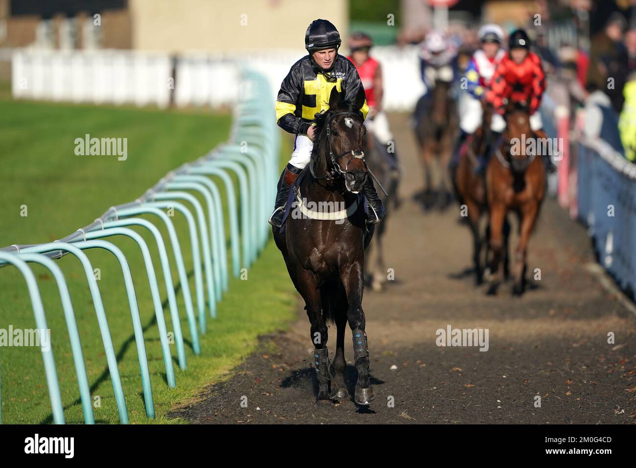 Jamie moore jockey 2022 hi-res stock photography and images - Alamy